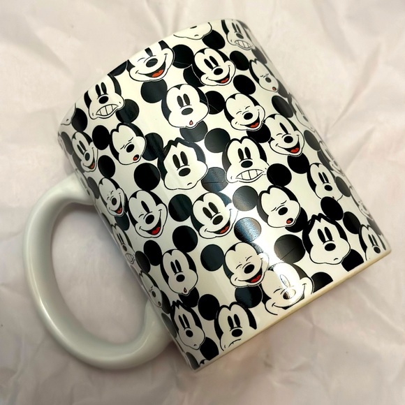 Disney | Dining | Disneys Mickey Mouse Coffee Mug Brand New | Poshmark
